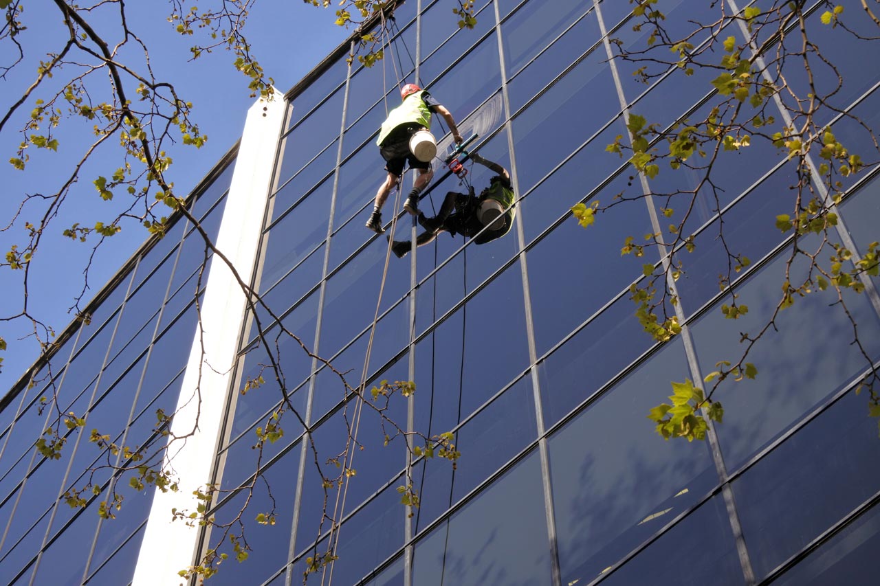 How to Count Windows for Cleaning, Estimate, and Costing?